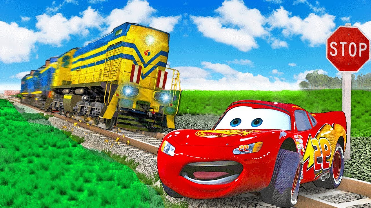 HOW to SAVE LIGHTNING MCQUEEN from a TRAIN in BeamNG.drive - YouTube