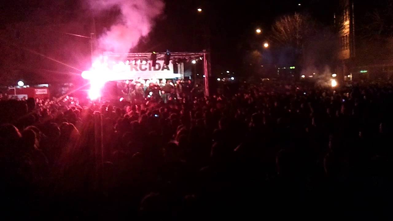 torcida trepca 20.03.2014 - YouTube