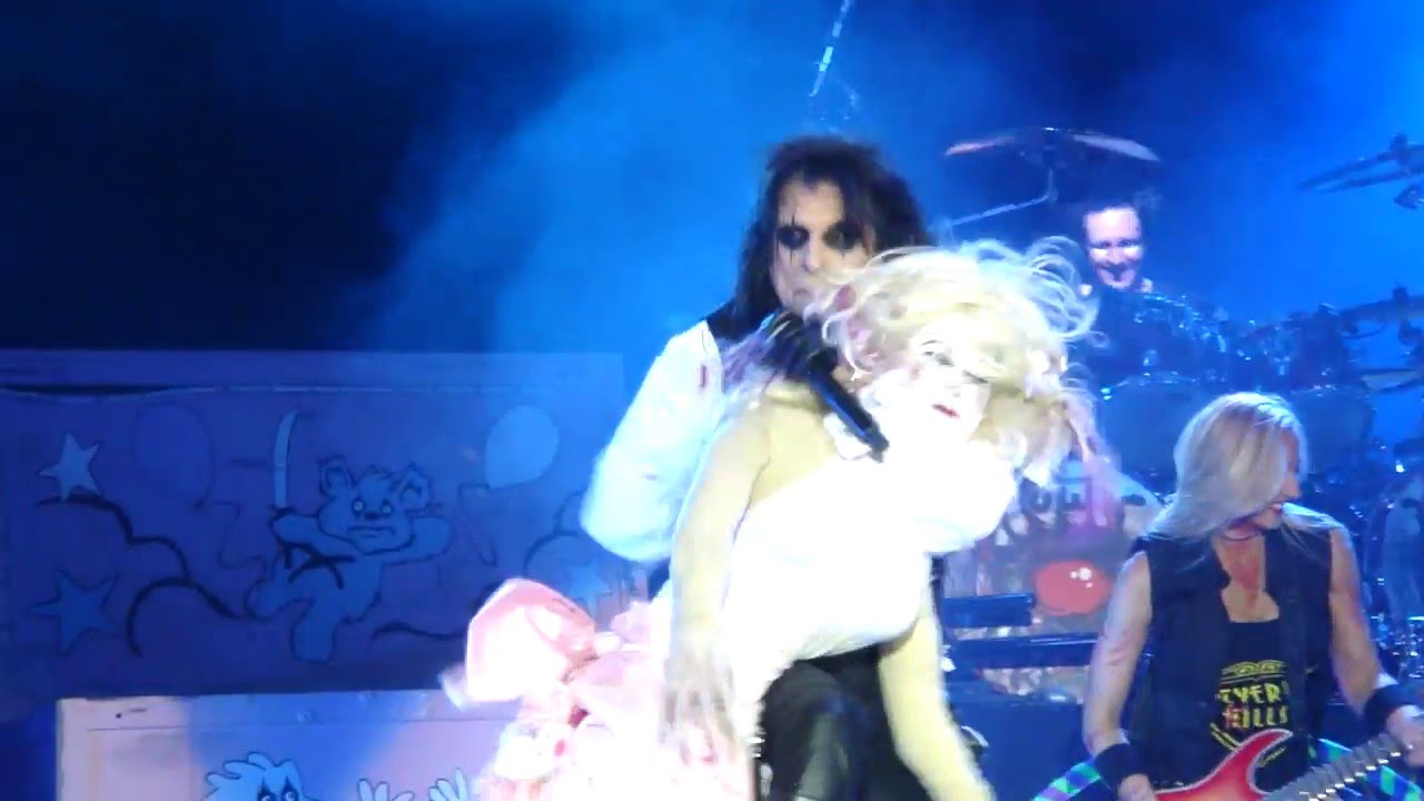 12 Cold Ethyl ALICE COOPER LIVE 5-20-2016 PITTSBURGH STAGE AE - YouTube