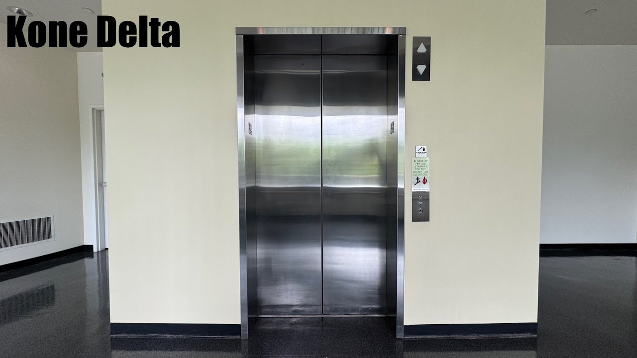 Kone Hydraulic Elevator in the Crown Center Link in Kansas City, MO ...