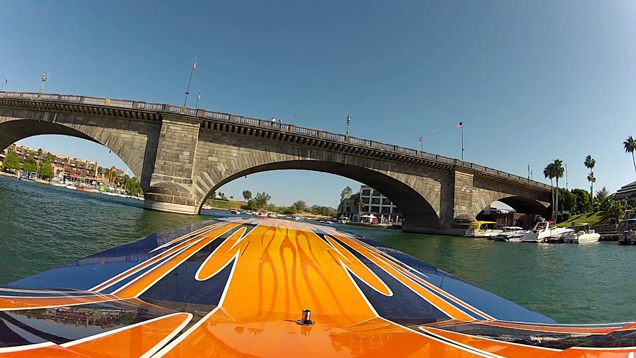 LAKE HAVASU - The Channel Back to The Nautical - 46' Cigarette - YouTube