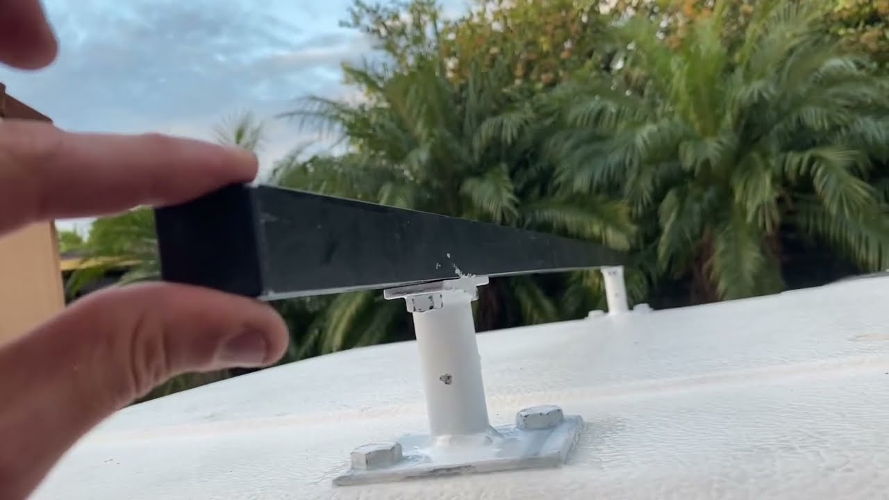 DIY Roof Racks on Fibreglass Canopy - YouTube