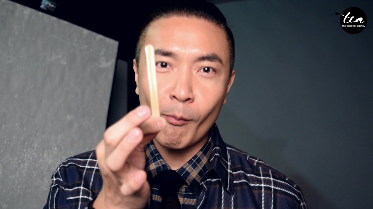 Tay Ping Hui shows off his latest magic trick! - YouTube