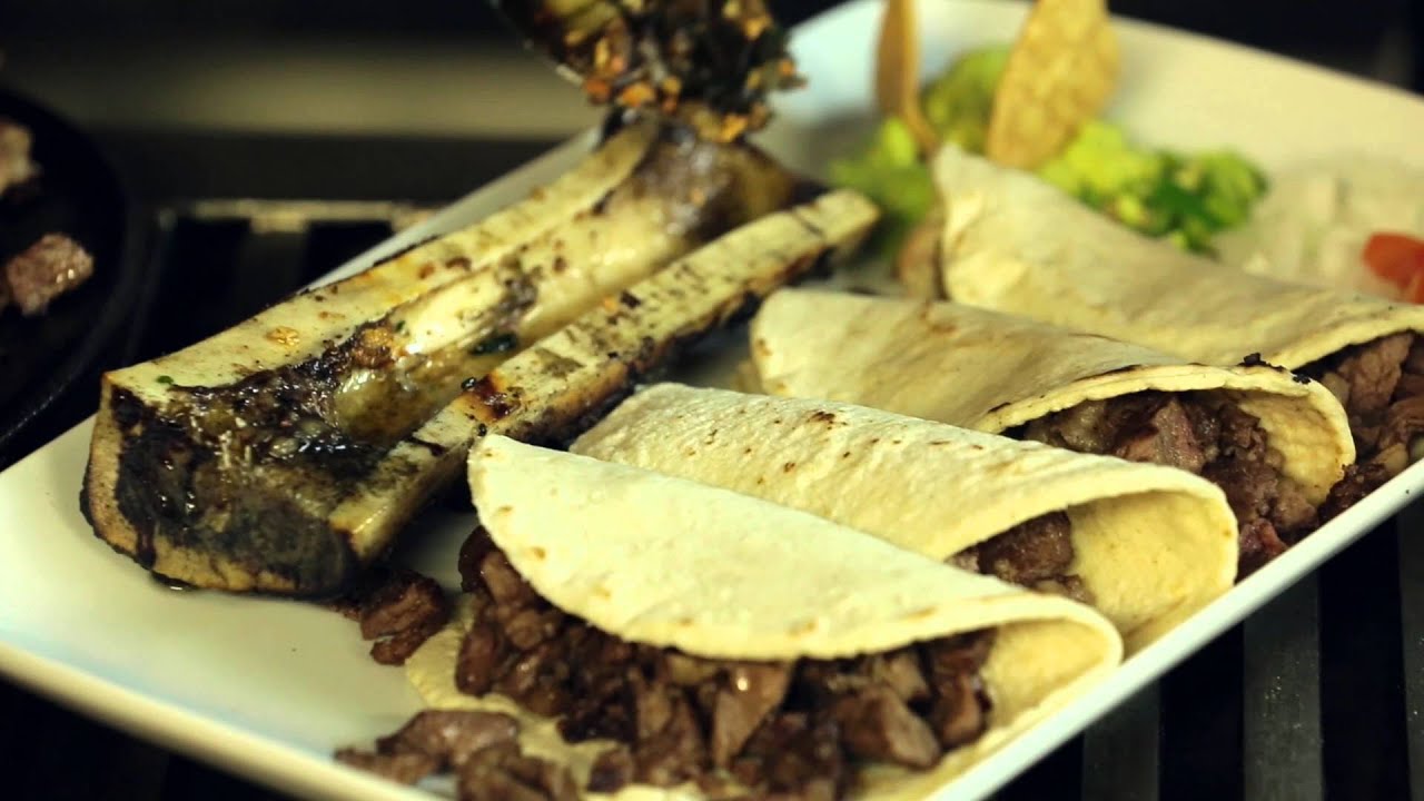 Tacos de Rib Eye con Tuétano. - YouTube