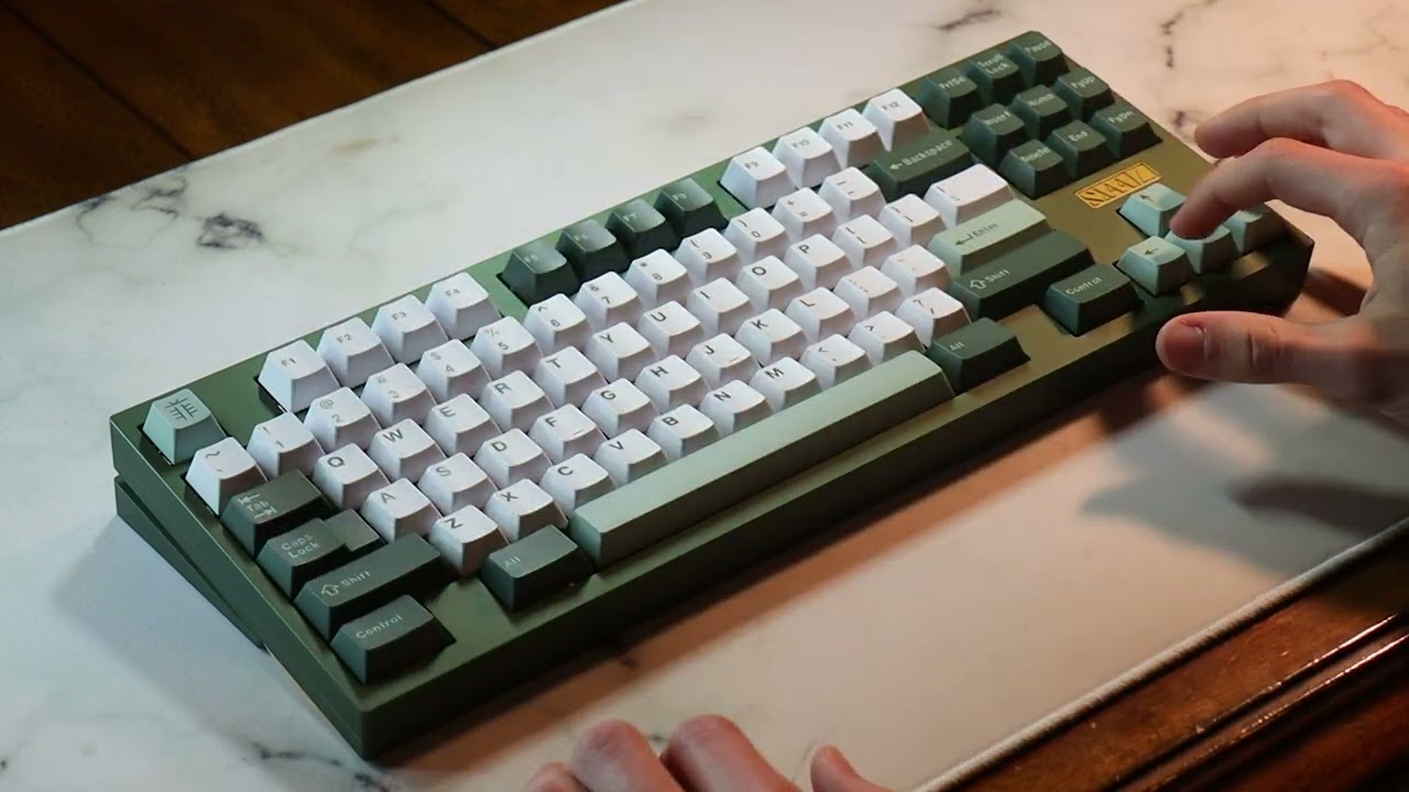 this is what a THICC keyboard sounds like... - YouTube
