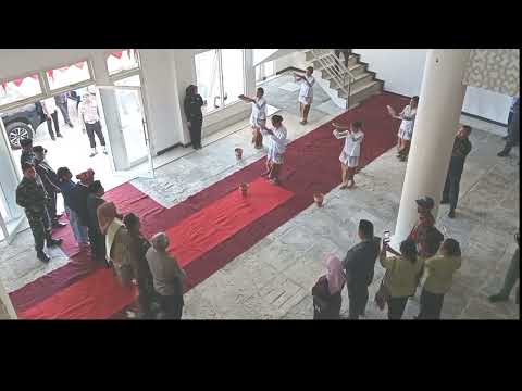 Tari-tarian Feten Degen (Panen Hotong) adalah Khas Tari Buru Selatan ...