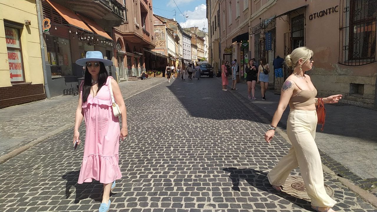 Львів 2023 спека у Львові Lviv Hot Summer Youtube