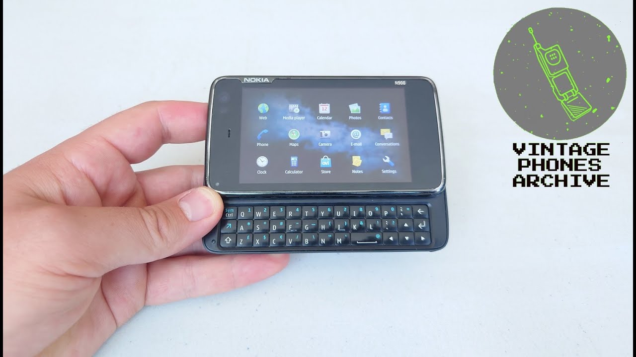 Nokia N900 running Maemo 5 - Mobile phone menu browse, ringtones, games ...