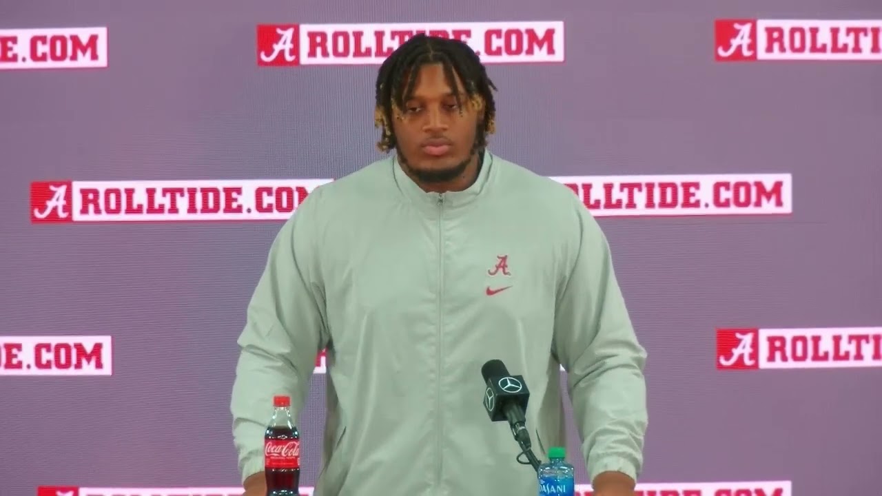 JC Latham lauds Jalen Milroe's leadership after benching vs. USF