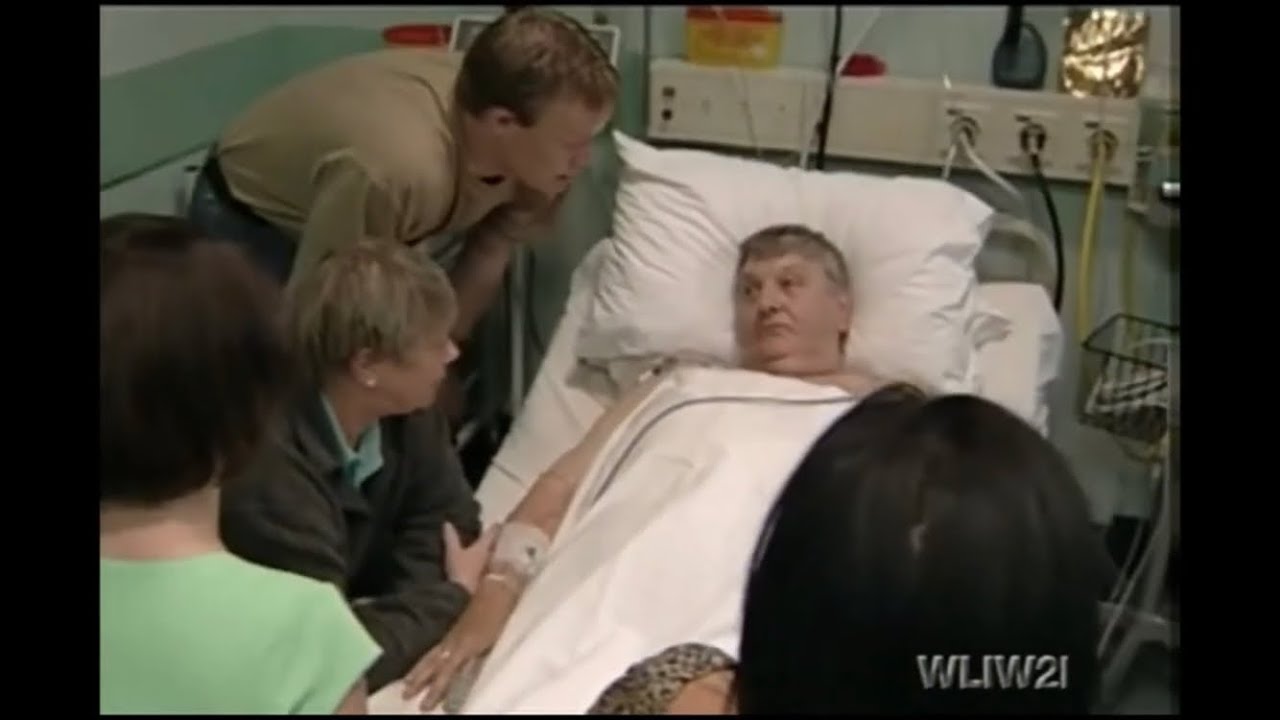 EastEnders - Charlie Slater Has A Heart Attack, August 2002, (Part 3 ...