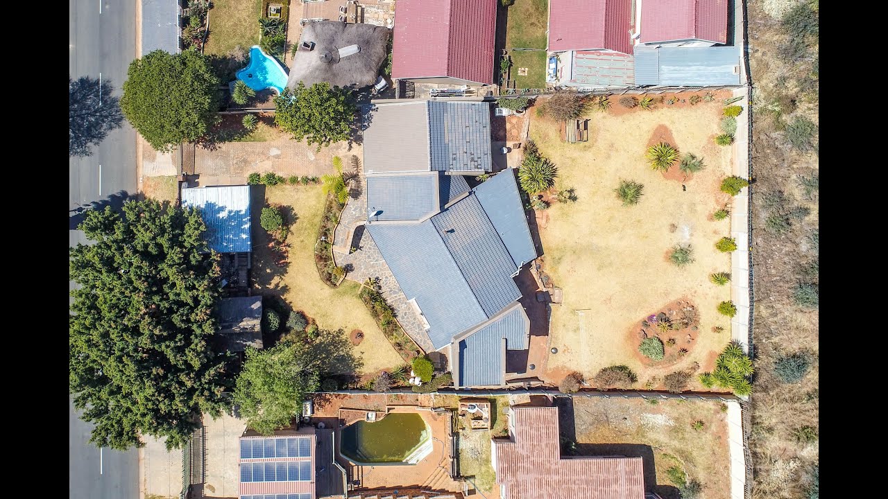 64 Azalea Avenue, Roodekrans - YouTube