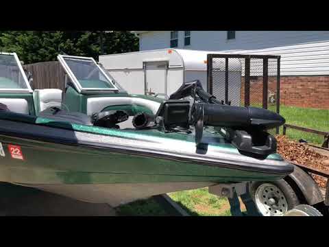 Insanity wakeboard pylon - YouTube