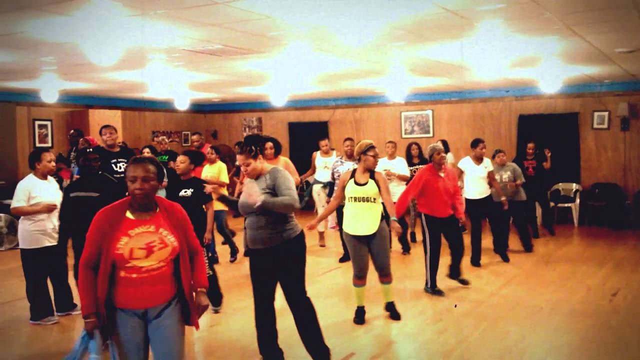 Freddie's Steppers Groove Line Dance - YouTube