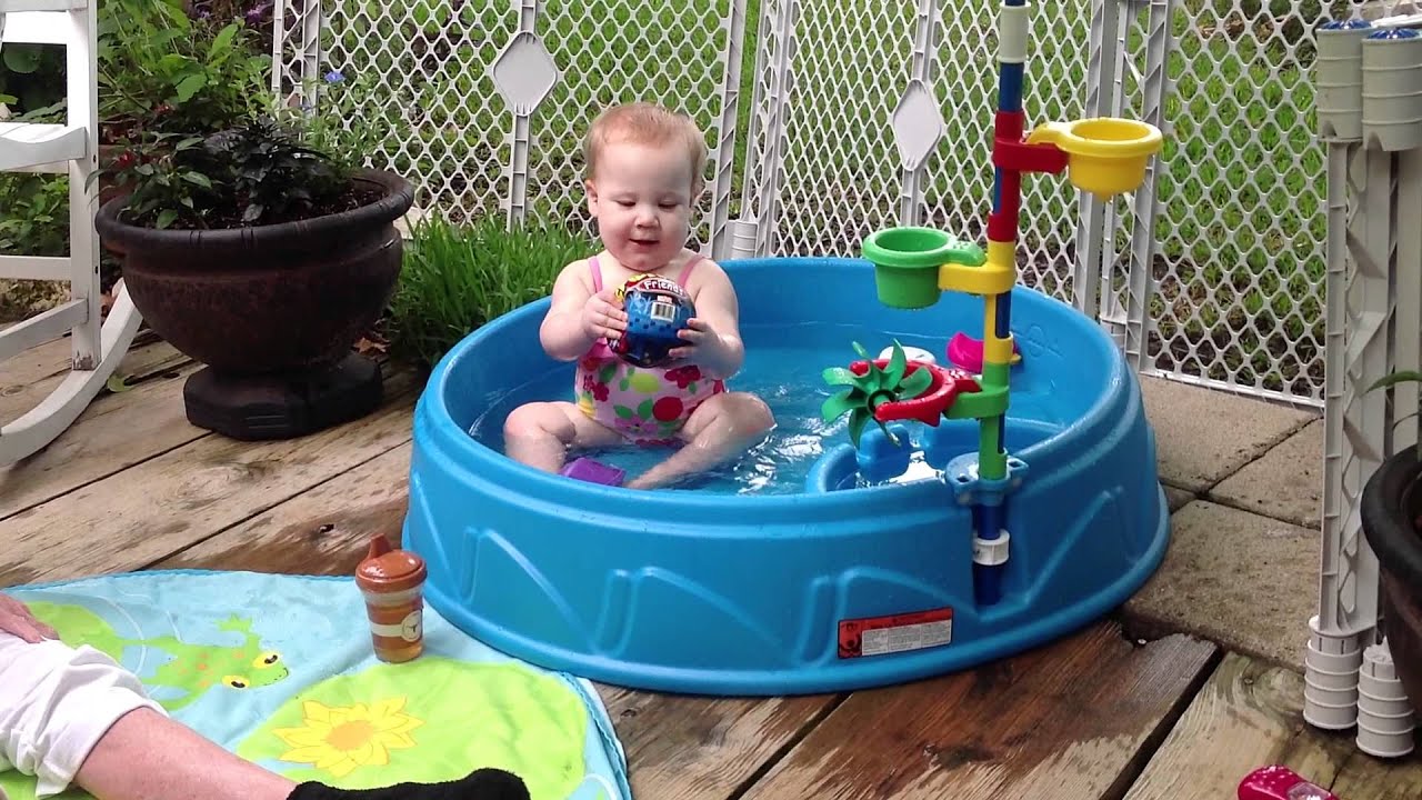 More pool time fun with Zoey - YouTube