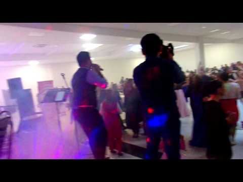 ZURNACI HAYDAR VE EKIBI = FRANSA SENS + NERIMAN SALLAN GEL