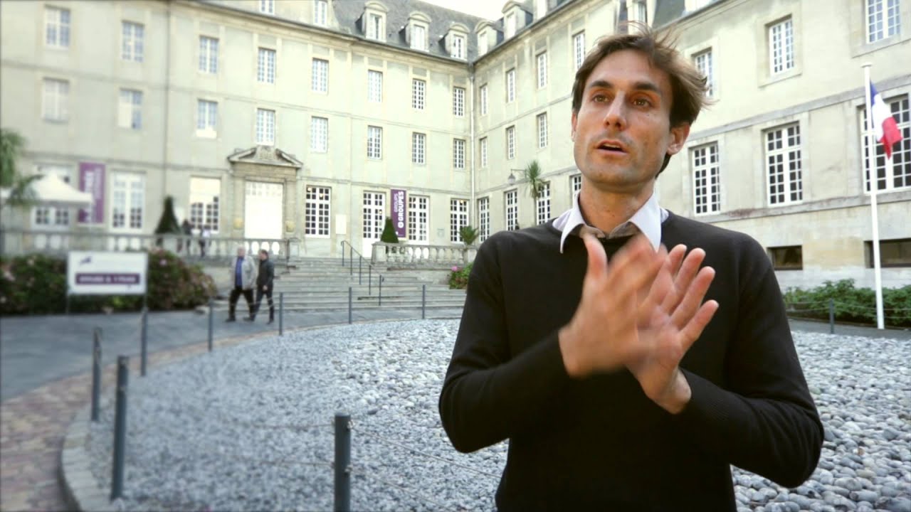 Olivier Ray, head of "crisis, prevention and post-conflict recovery ...