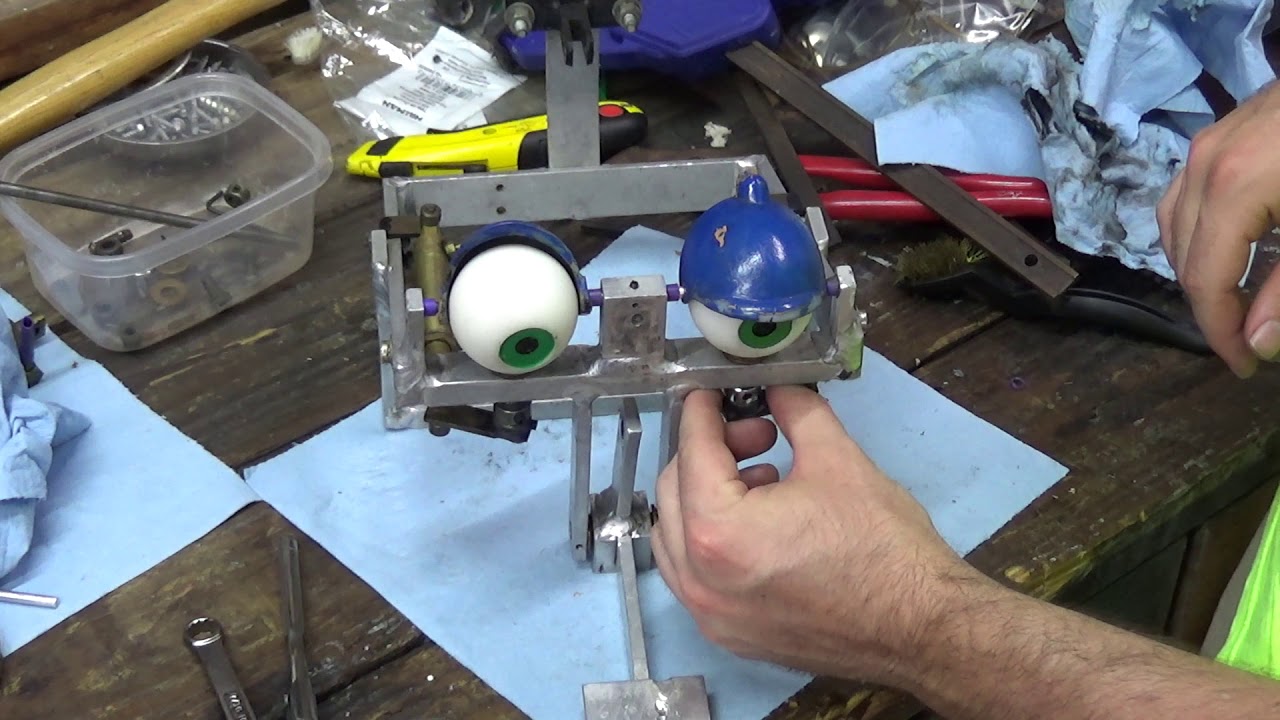 PizzaCam Animatronic Restoration -Part 8 - YouTube