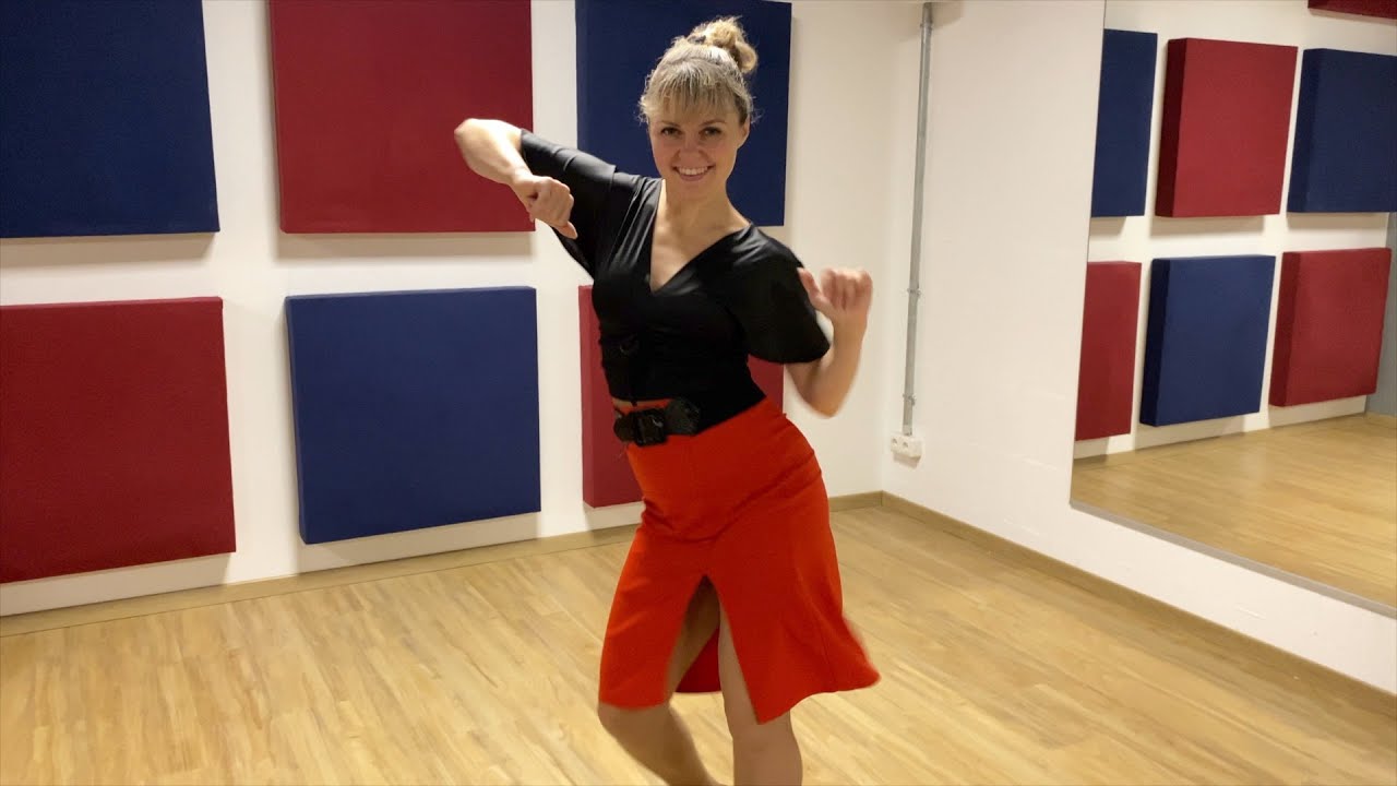 Tanya Georgiievska Caught Dancing Alone - YouTube