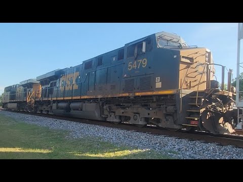 2 CSX ES44DC (PUCHED IN NUMBER BORD) (close up) - YouTube