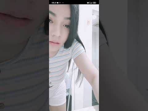 MAYA MUSTIKA HOT EBOT BIGO BELAHAN YA MANTEP#fypシ #goyang 