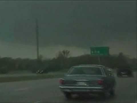 Historic Video: May 4, 2003 Kansas City, KS tornado EF4 storm chaser ...