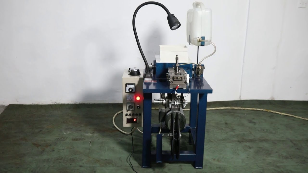 high speed semi-automatic shoe lace/hangbag lace tipping machine - YouTube