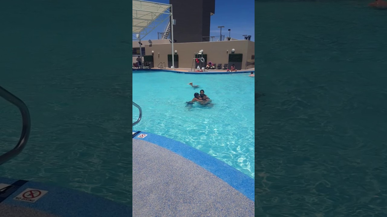 Stratosphere Hotel Pool.. - YouTube