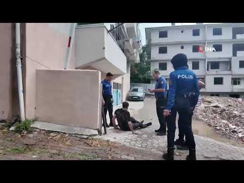 Avcılar'da alkollü şahıslar kavga çıkardı, esnafa saldırdı, polisten kaçtı