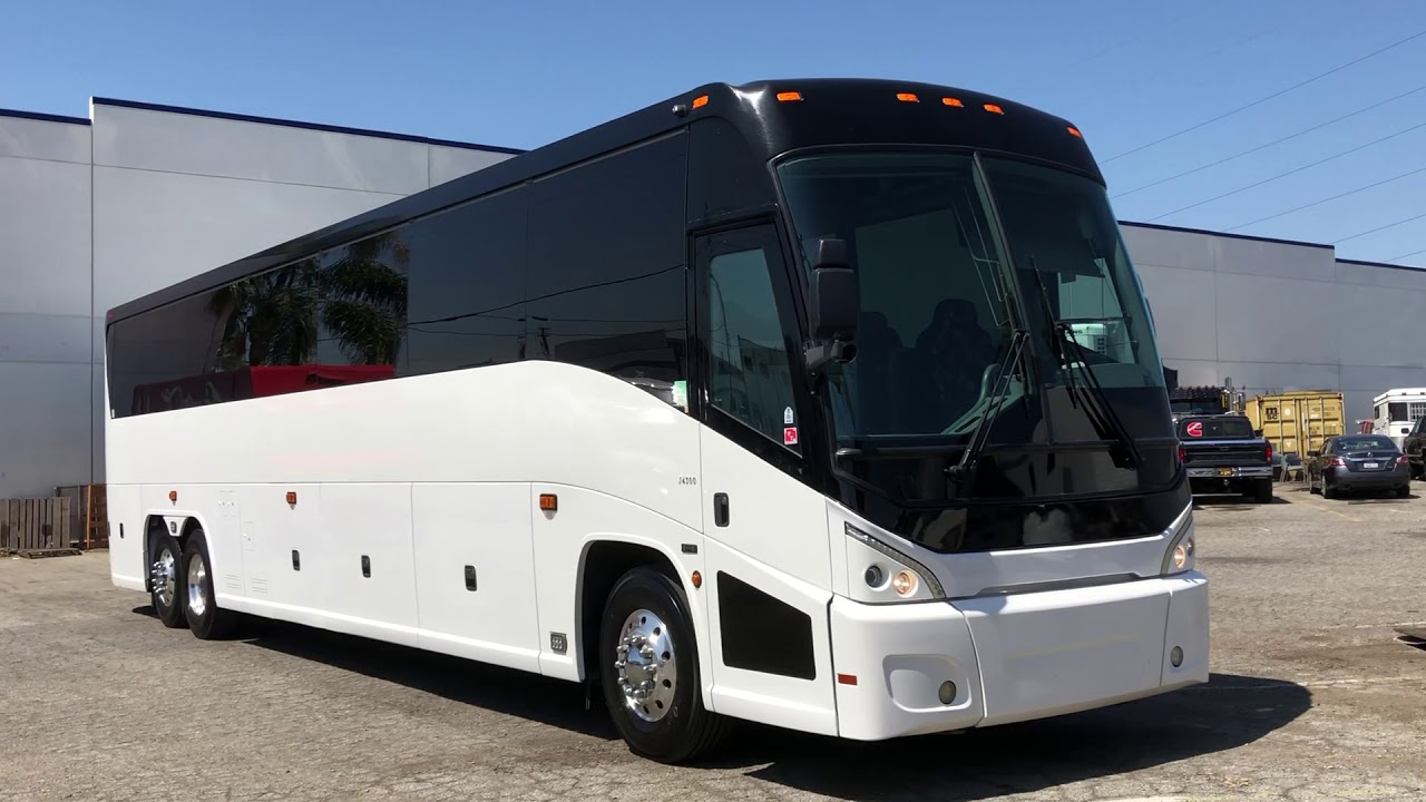 2015 MCI J4500 remarketed by Chelax Industries - YouTube