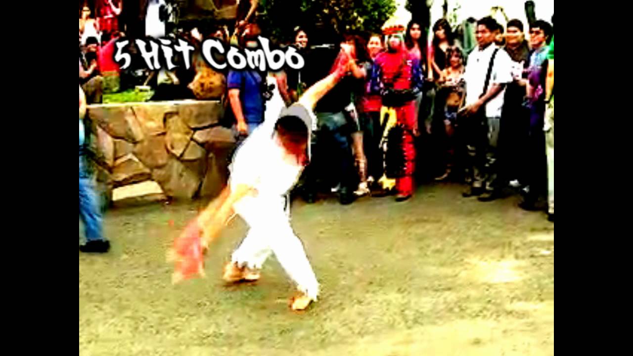 Danilo Palomino Ryu de Street Fighter (Con Efectos Especiales) - YouTube