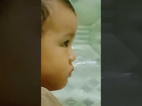 Philip main sendiri 