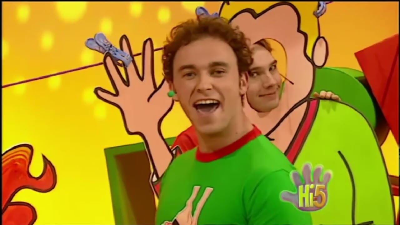 Hi-5: every time someone showed up in shapes in space with Nathan part ...