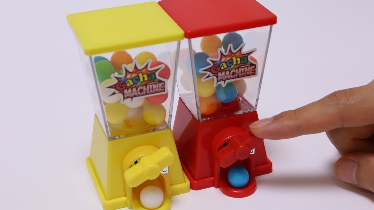 Gumball Machine Candy Dispenser - YouTube