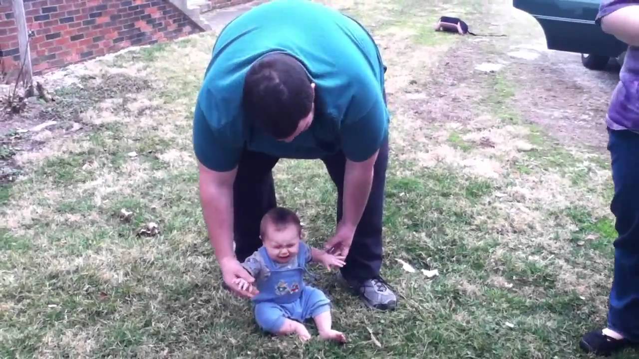Blake's Fear Of Grass.MOV - YouTube