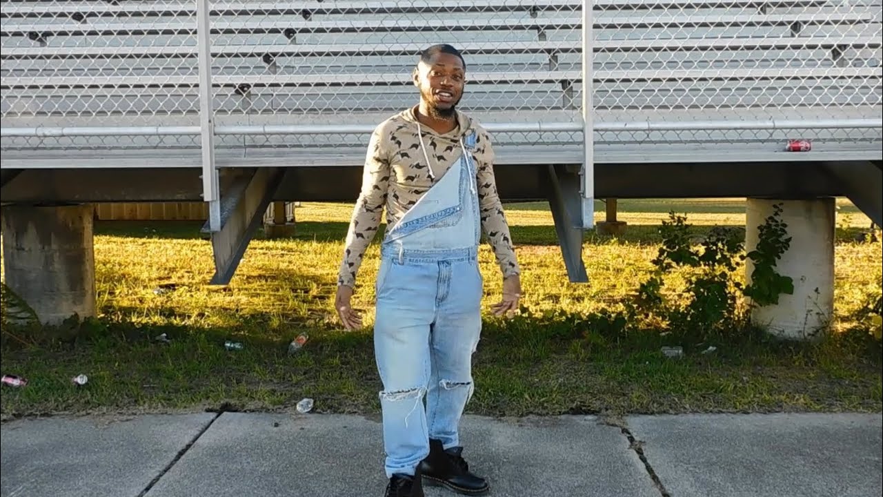 BoManley Lawrence - Simple - YouTube