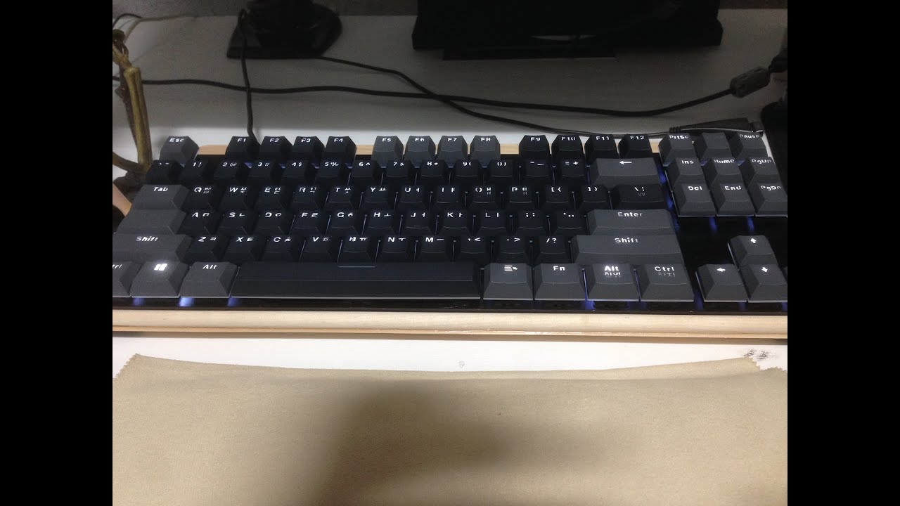 편백 나무 체리 갈축 간이 윤활 키보드 Hinoki Cypress Keyboard - YouTube