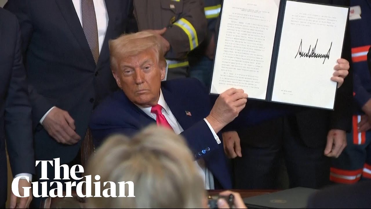 Trump signs executive orders to boost 'beautiful, clean' coal - YouTube