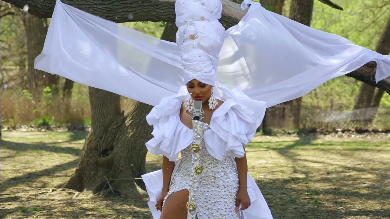 Lila Star - Miss Glamorous ‘23 Talent (‘Ready for Love’ / ‘Tu solo Tu ...