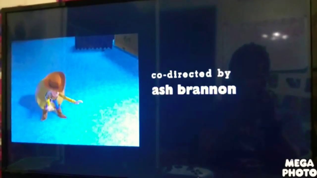 Toy story 2 end credits - YouTube