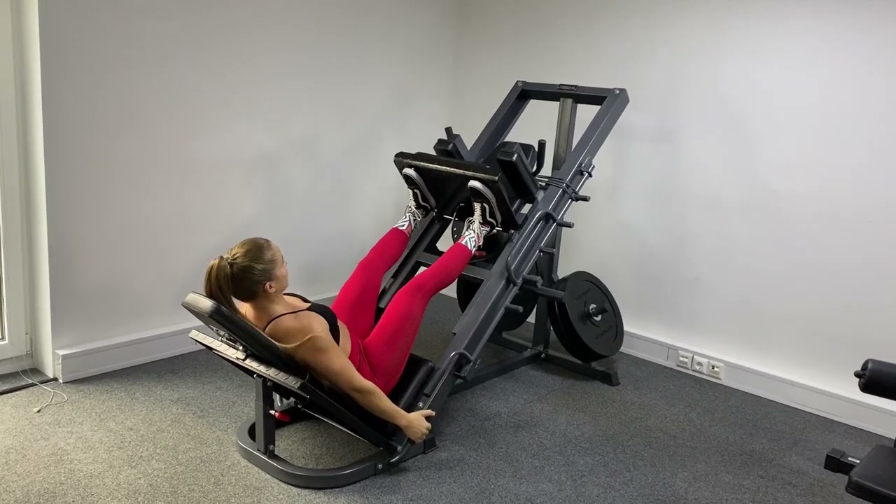 Titanium Strength Prensa De Piernas | Bulevip - YouTube