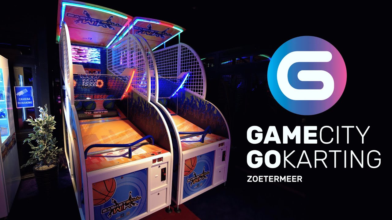 In vogelvlucht door de arcade van Gamecity Zoetermeer - YouTube