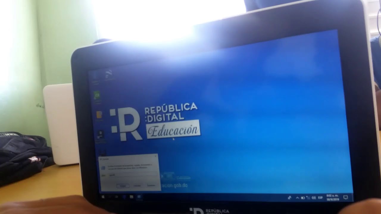Como desbloquear una laptop de Republica Digital parte 2 - YouTube