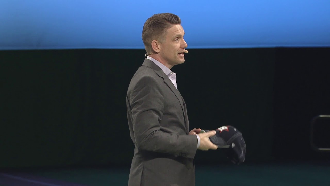 Keynote Demo Reel And Leadership Keynotes With Chris Westfall - YouTube