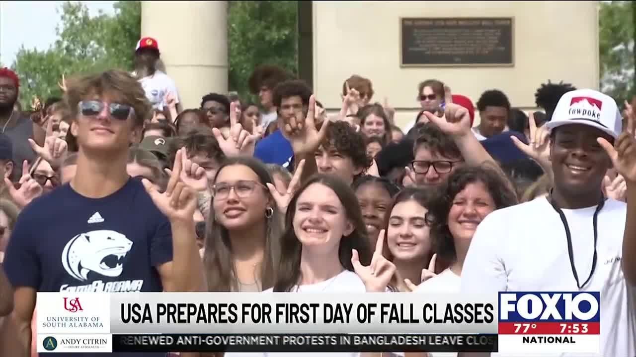 USA prepares for first day of fall classes - YouTube
