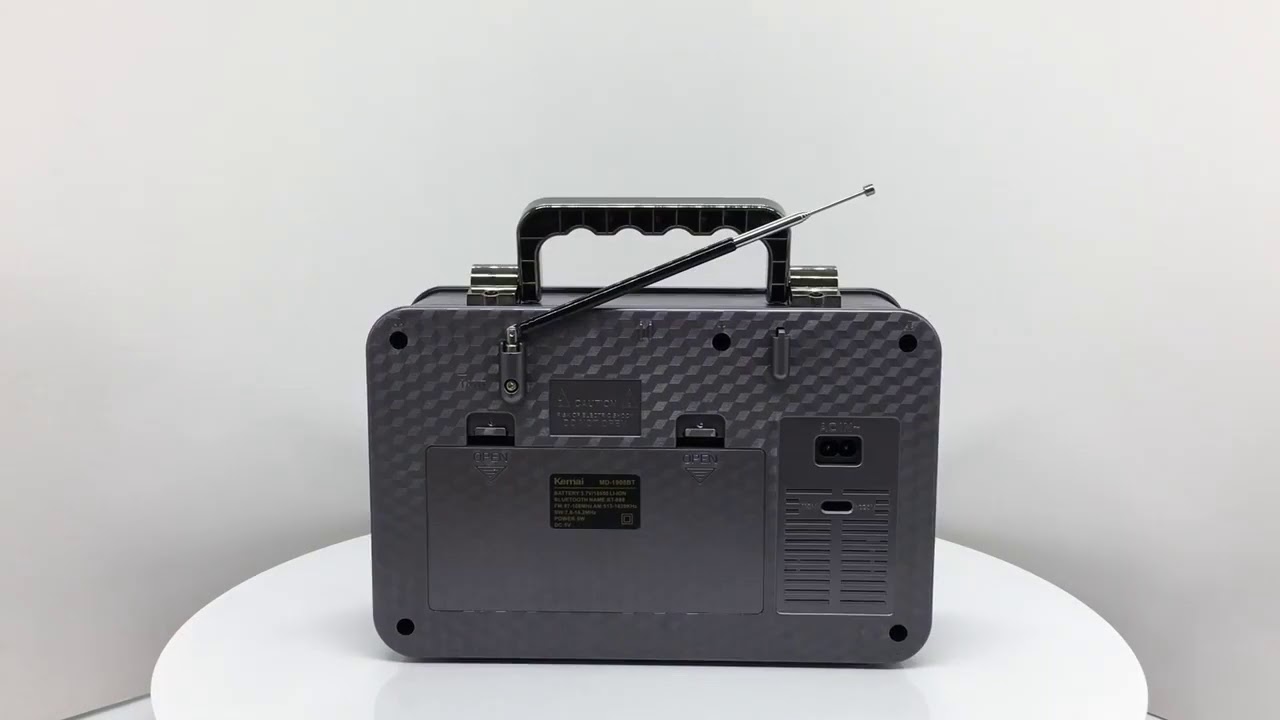 Aparat Radio Portabil cu mp3 Player MD-1908BT - YouTube