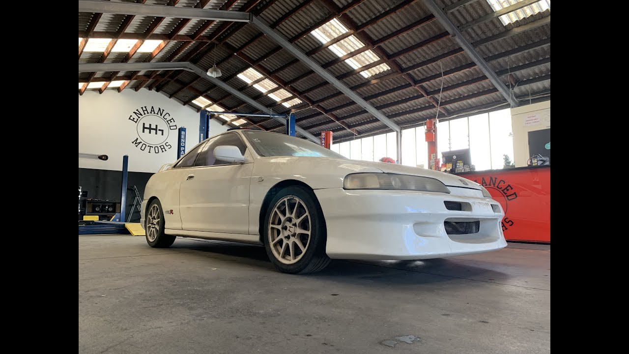 We Restored A DC2 Integra Type-R ! - YouTube