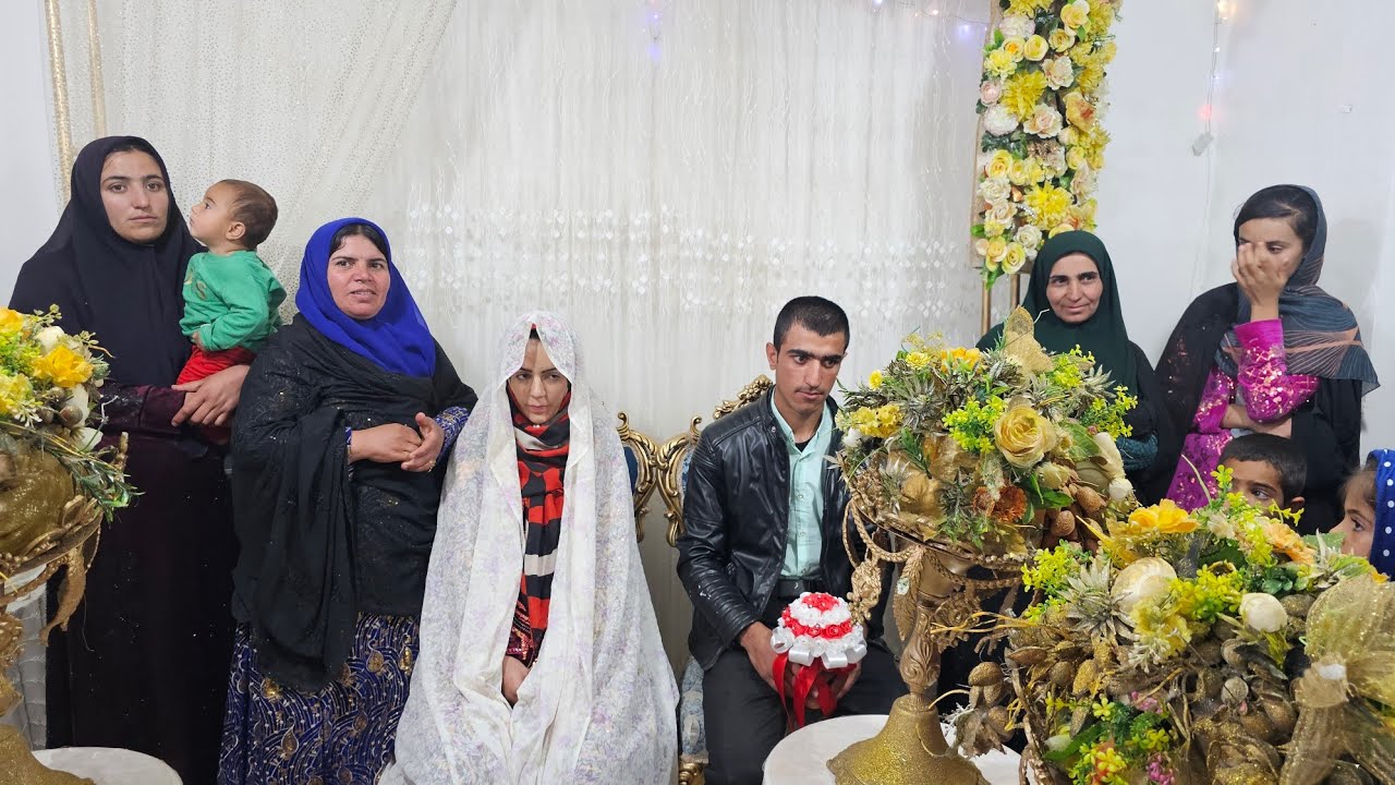 Wedding celebration in the presence: return to Iranian traditions - YouTube