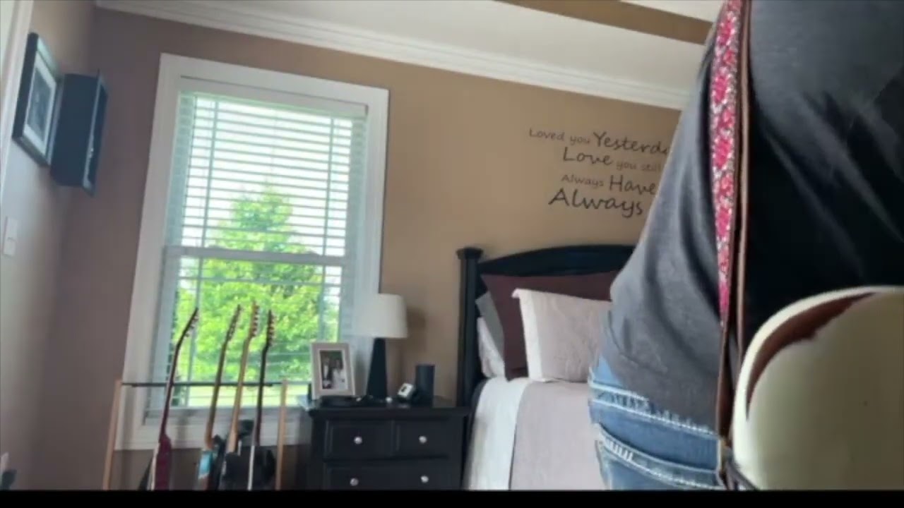 Matchless C30 vs UAFX Ruby in a Mix - YouTube