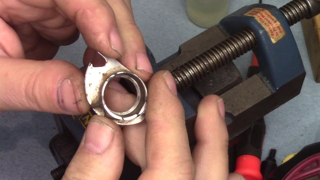 Singer 66 Class Bobbin Case - Clean and Polish - YouTube