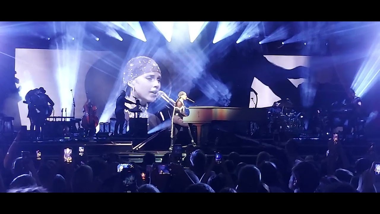 Rise up & No one - Alicia Keys live in Munich 13.07.2022 - YouTube